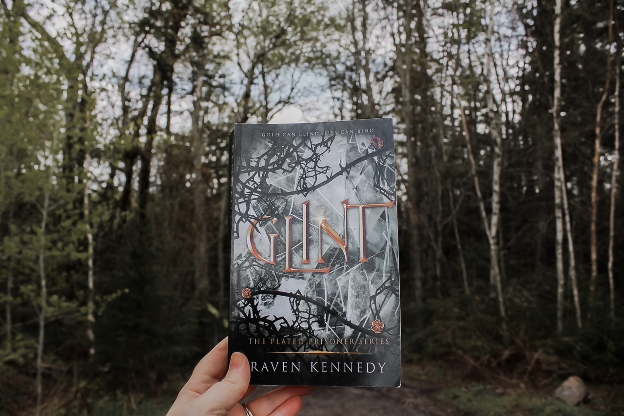 Book Review: Glint by Raven Kennedy – forests and fiction