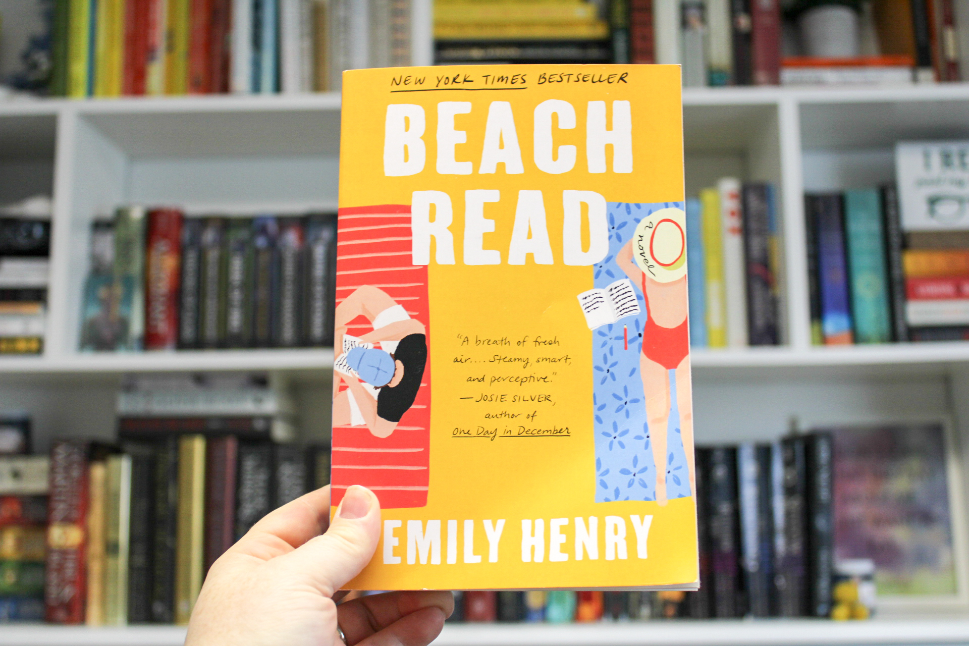 Book Review: Beach Read by Emily Henry – forests and fiction